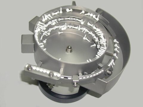 Vibratory Feeder Controller in the Packed Foods Feeding